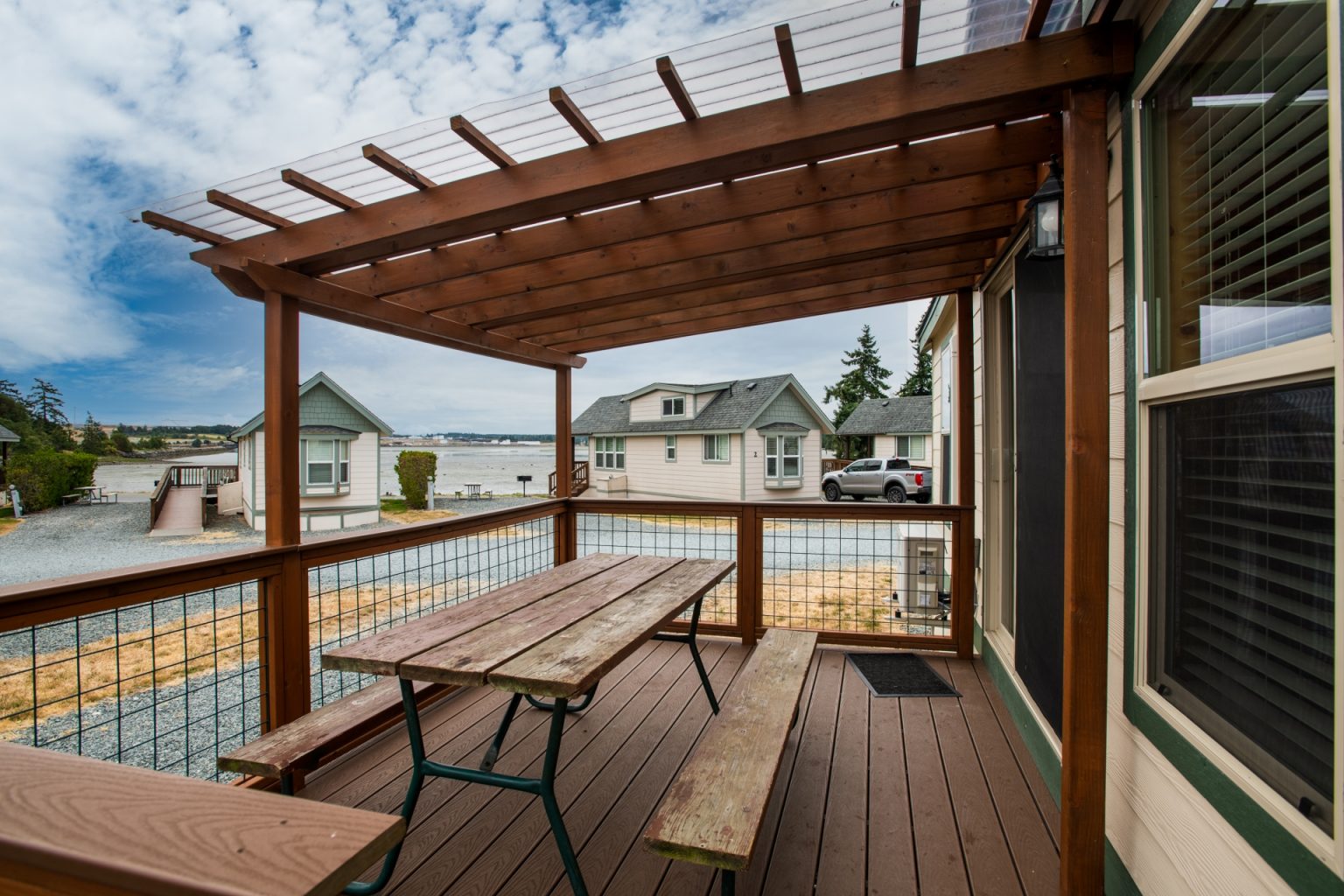 Cabins – Fidalgo Bay Resort