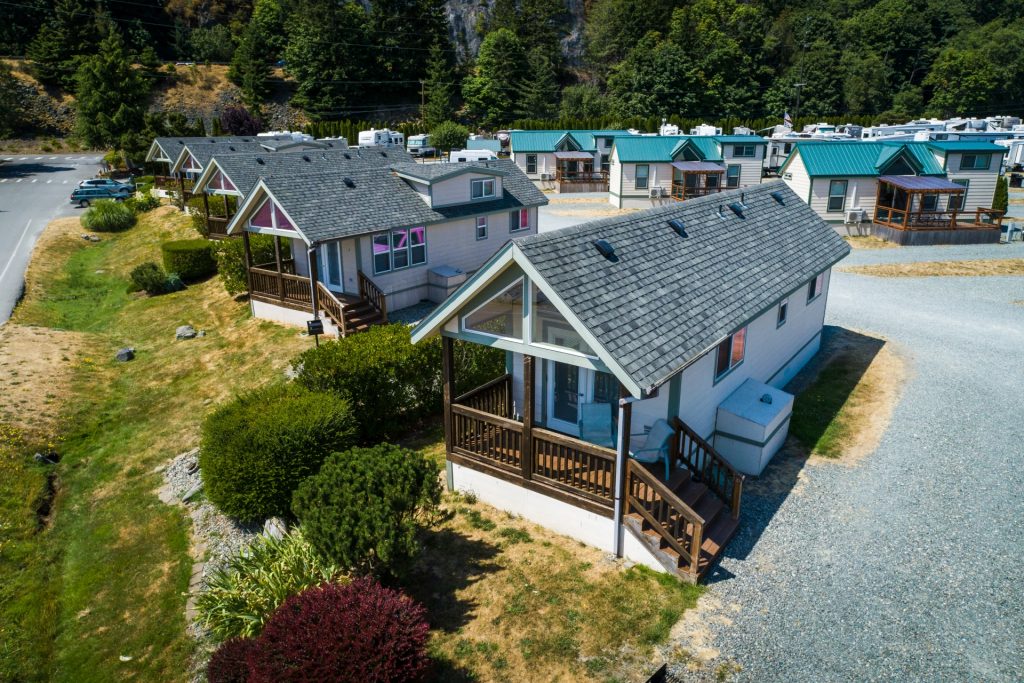 Cabins – Fidalgo Bay Resort